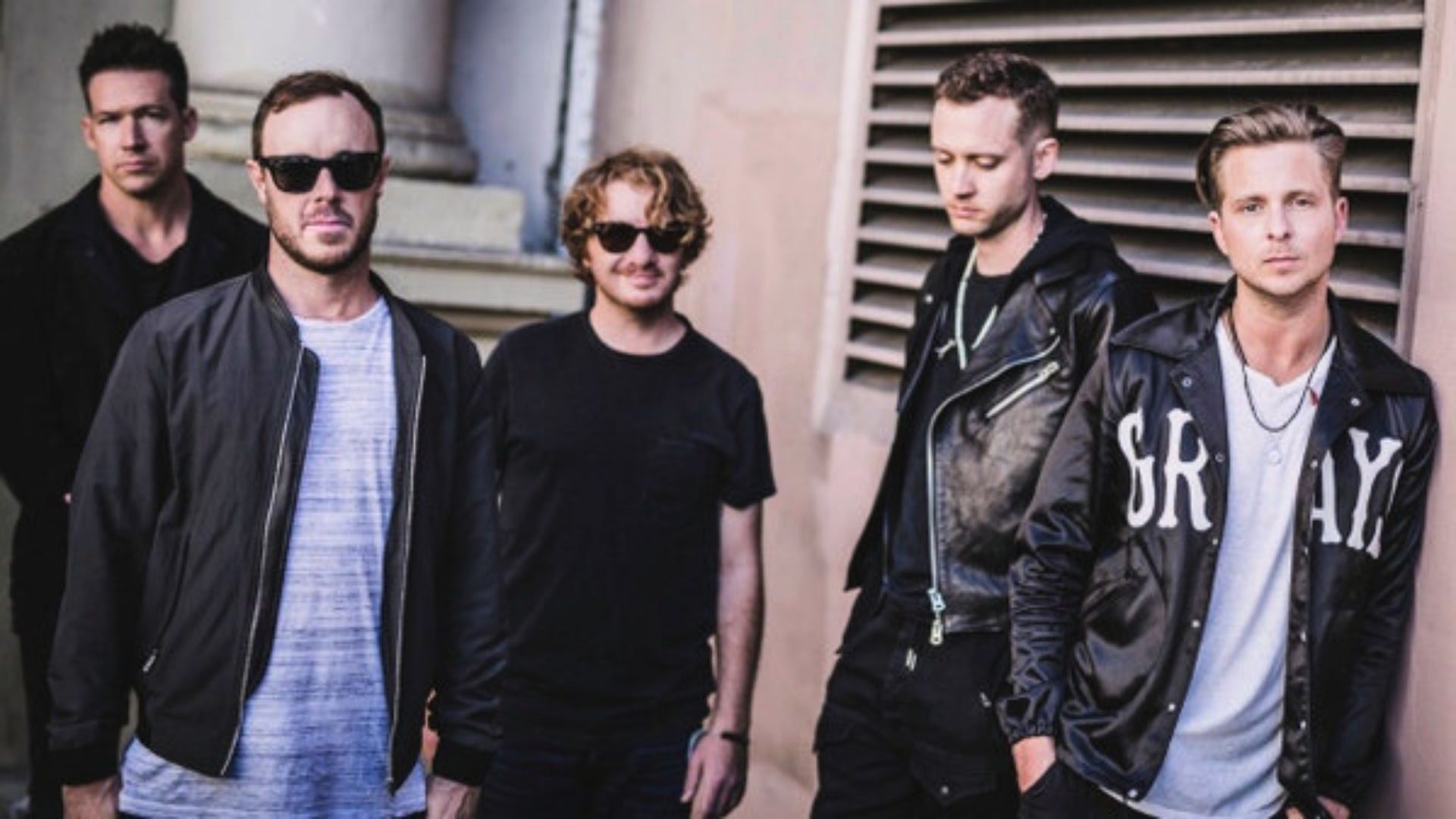 Pop-rock e anime si fondono direttamente nelle strade di Tokyo con il ...