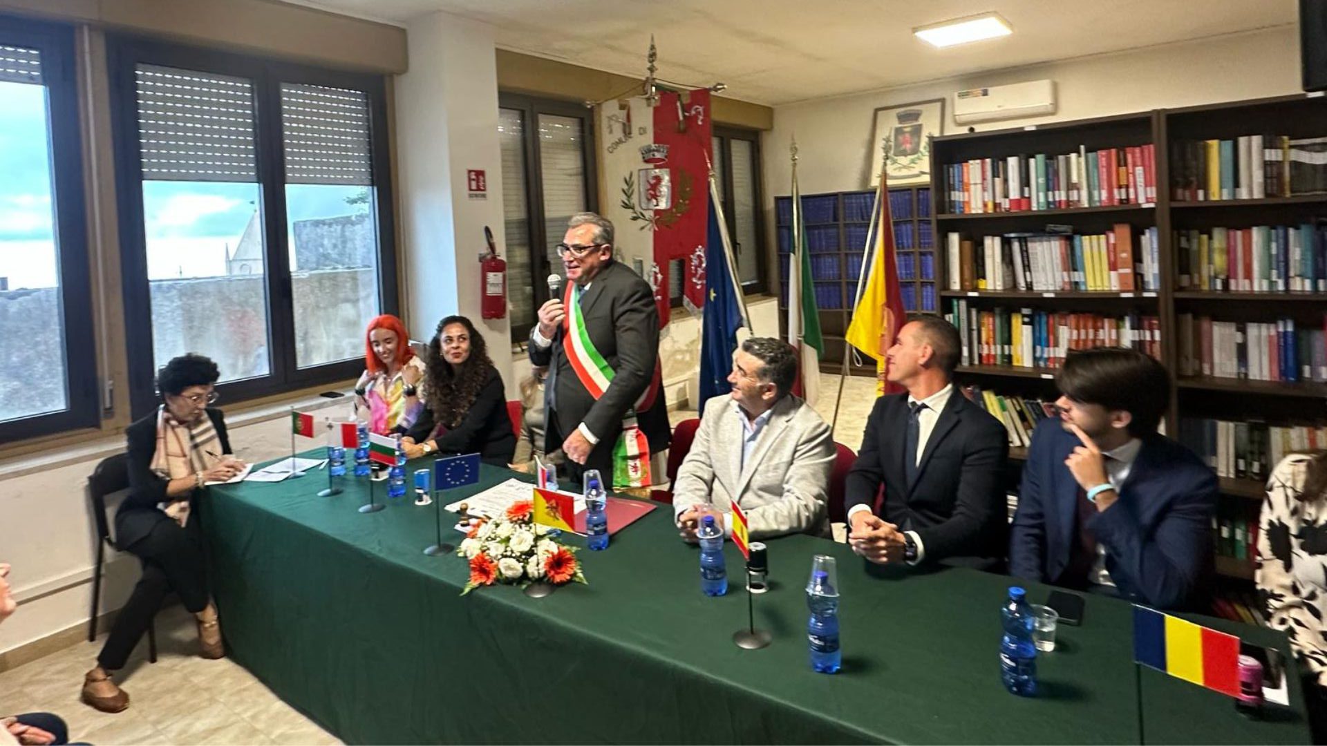 Roccafiorita al centro del dialogo europeo, i diritti umani come ...